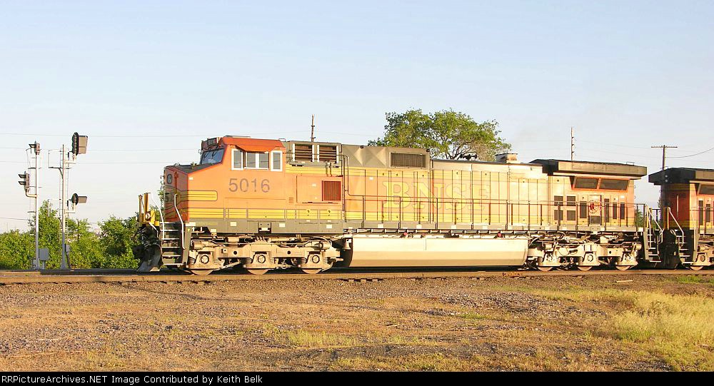BNSF 5016